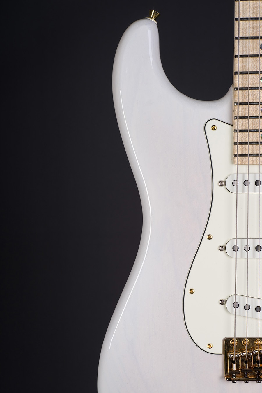 Strato Tribute – Mov Guitars